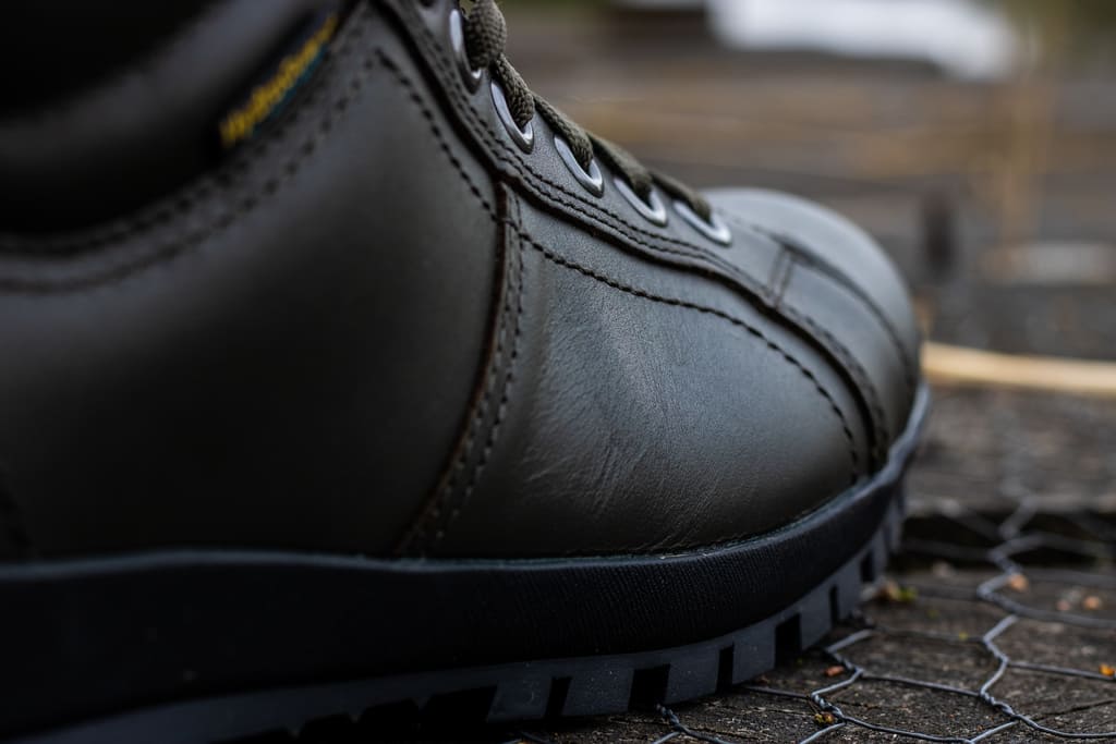 Veilig kilometers maken met de Korda Kore Kombat Boots – Fieldtest van ...